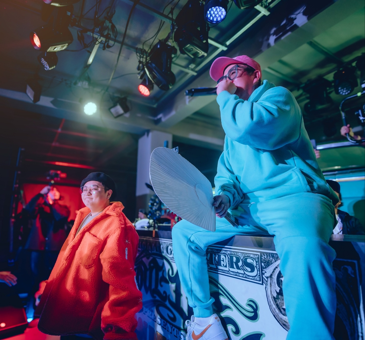 DJ DOC, 신곡 '건배' 공개…데뷔 30주년 음반 준비 중 | 연합뉴스