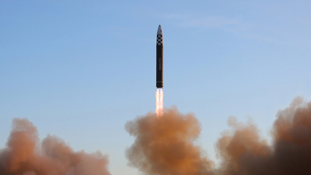 북한, ICBM 동해상 발사…"고도 6천km에 74분 비행" | 연합뉴스