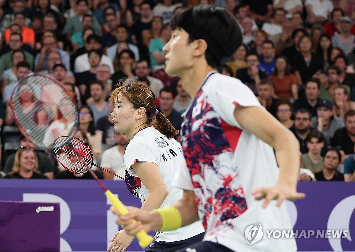 (LEAD) (Olympics) S. Korea secures silver in badminton mixed doubles with all-Korean semifinal ...
